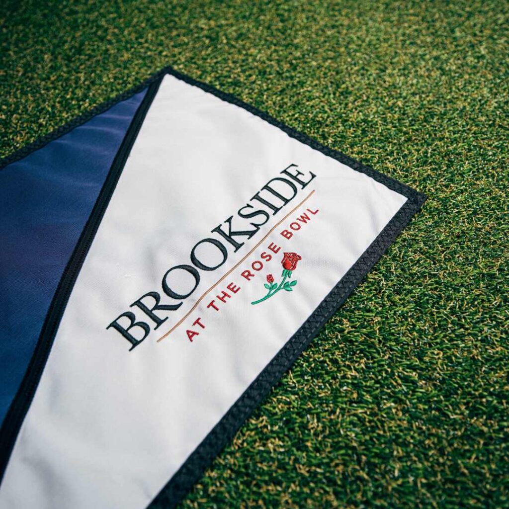 Custom Diagonal Embroidered Logo Regulation Flags