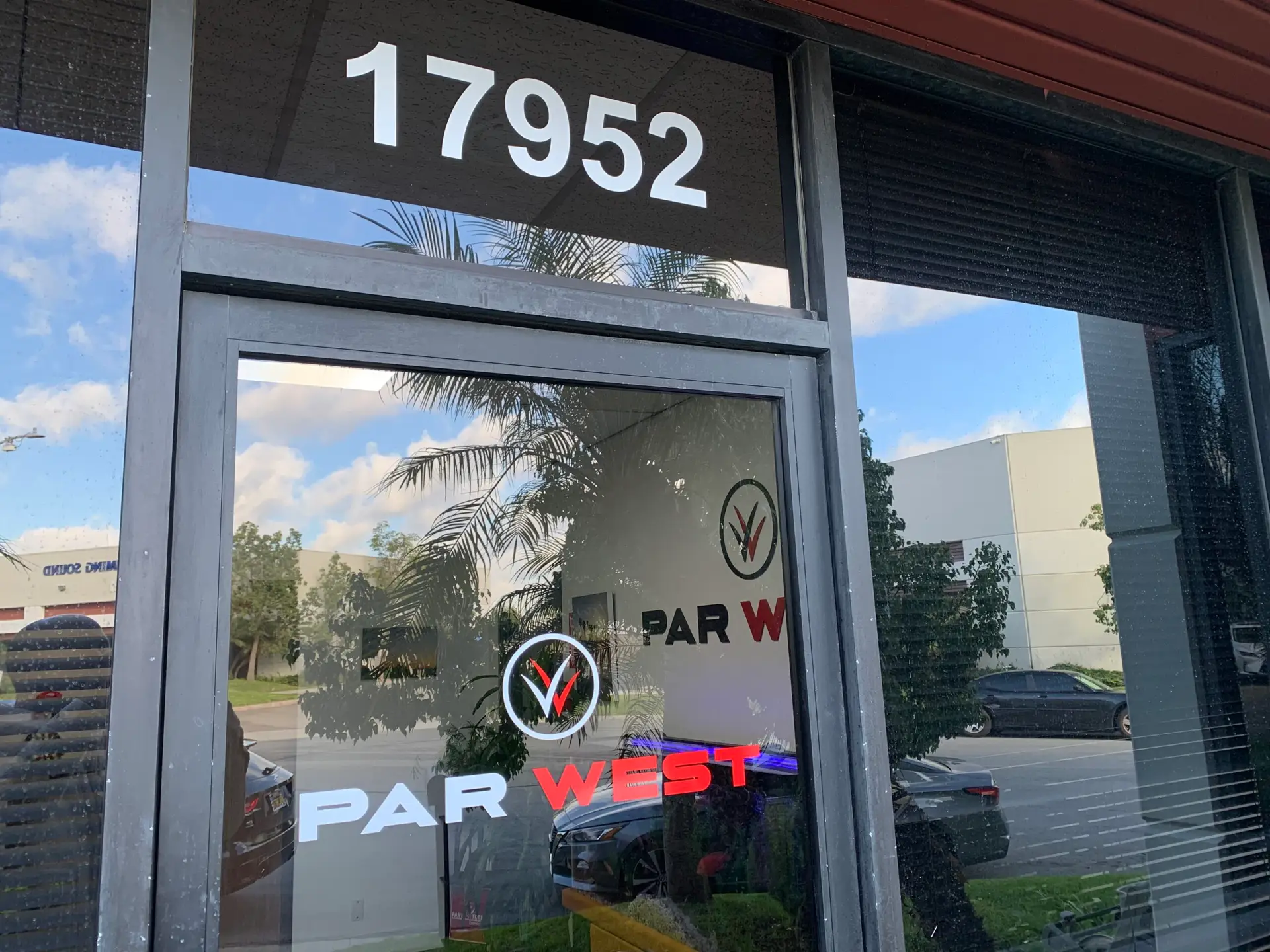 Contact Us - Par West Turf